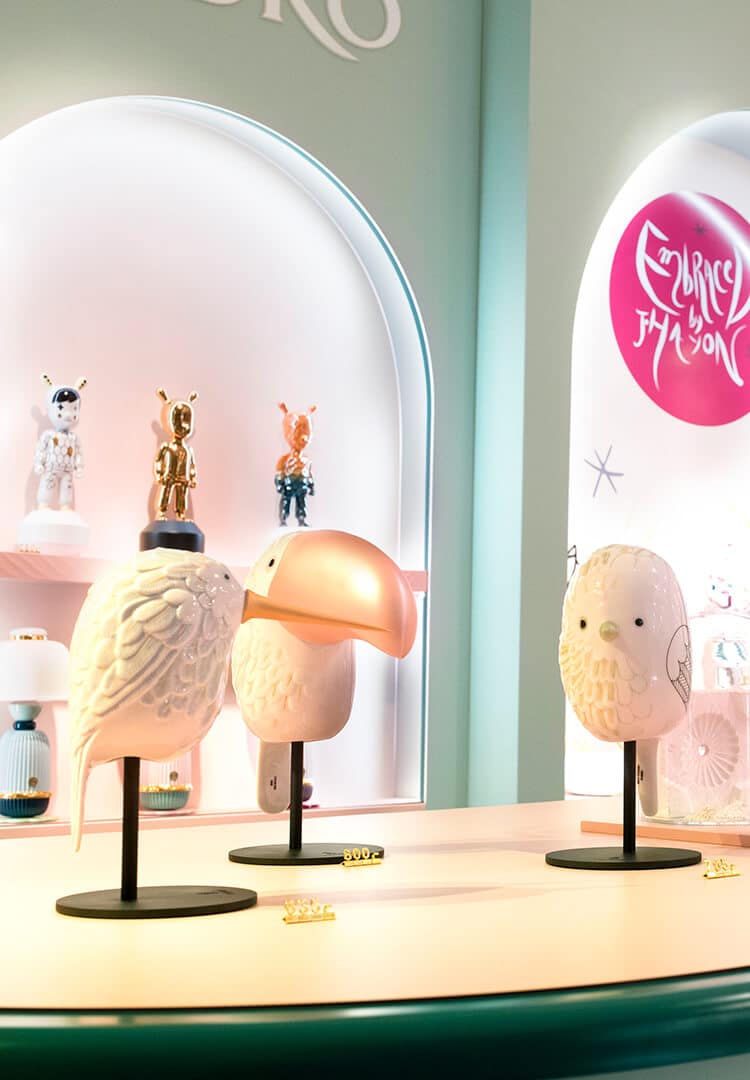 New Pop Up Space Opens At Luxury Mall In Venice LladrÓ Magazine