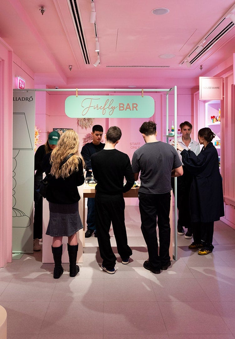 CREATE YOUR OWN BESPOKE LAMP AT THE FIREFLY BAR AT WOW MADRID - LLADRÓ ...