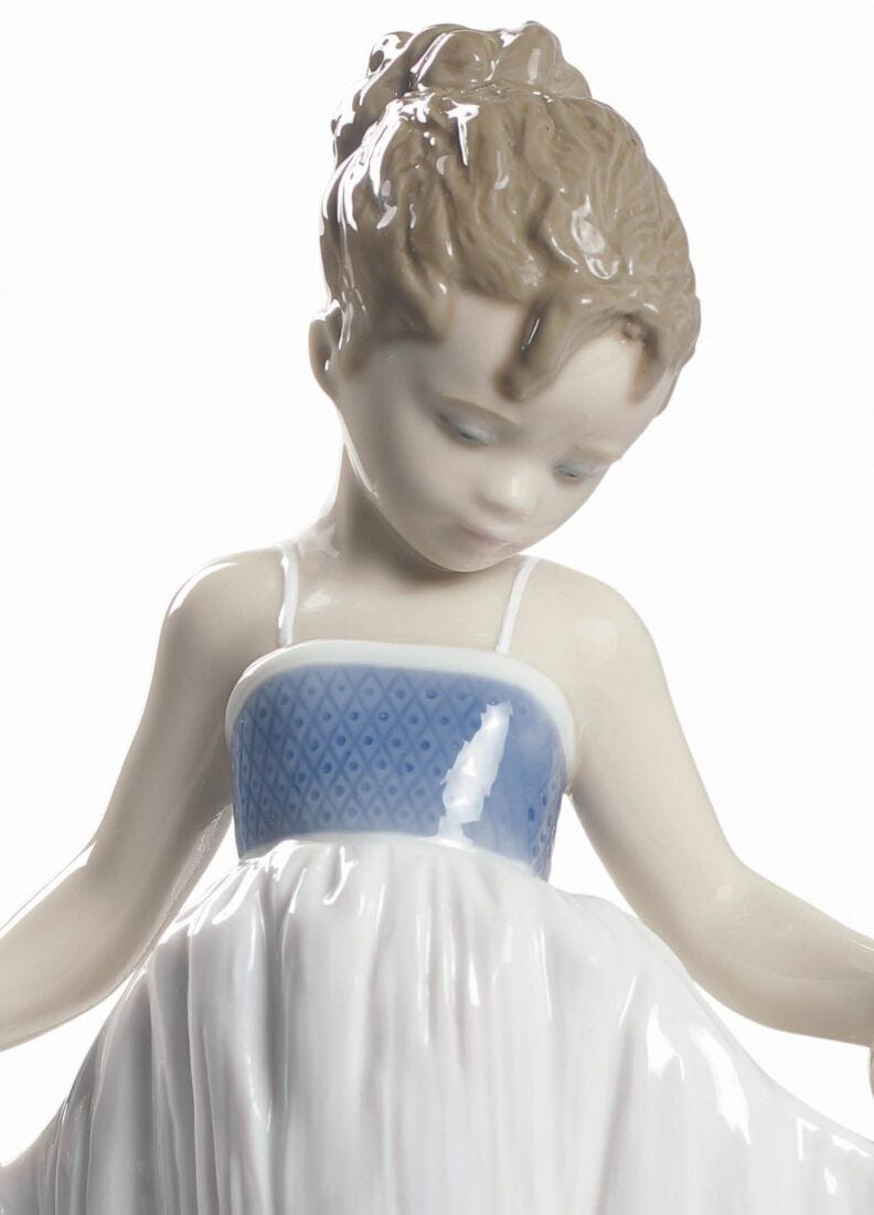 Look at My Dress Girl Figurine | Lladró® USA