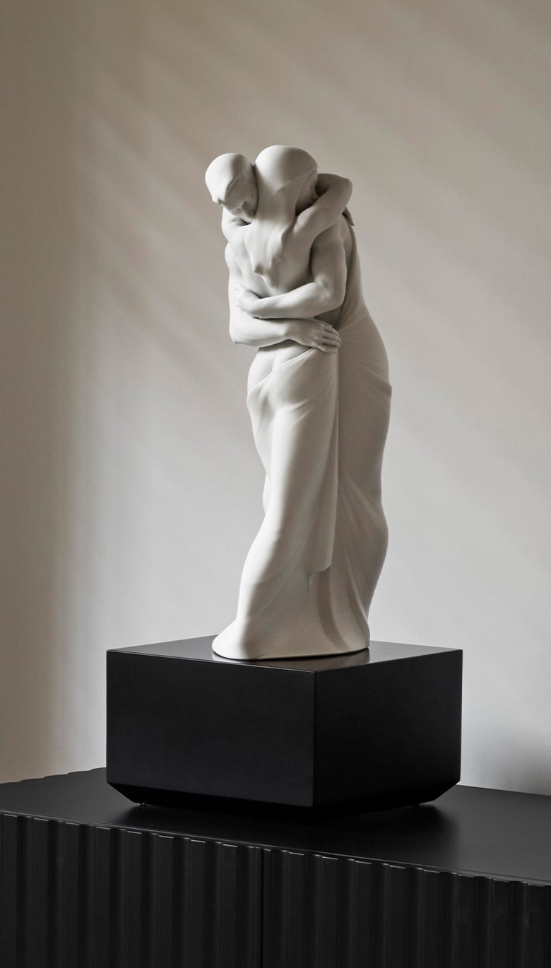Art Porcelain Figurines | Lladró Official